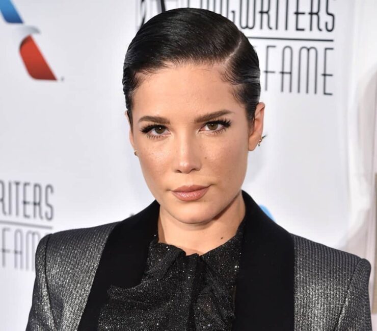 Halsey Talks Bipolar Disorder, Sex, and Sobriety With Rolling Stone ...