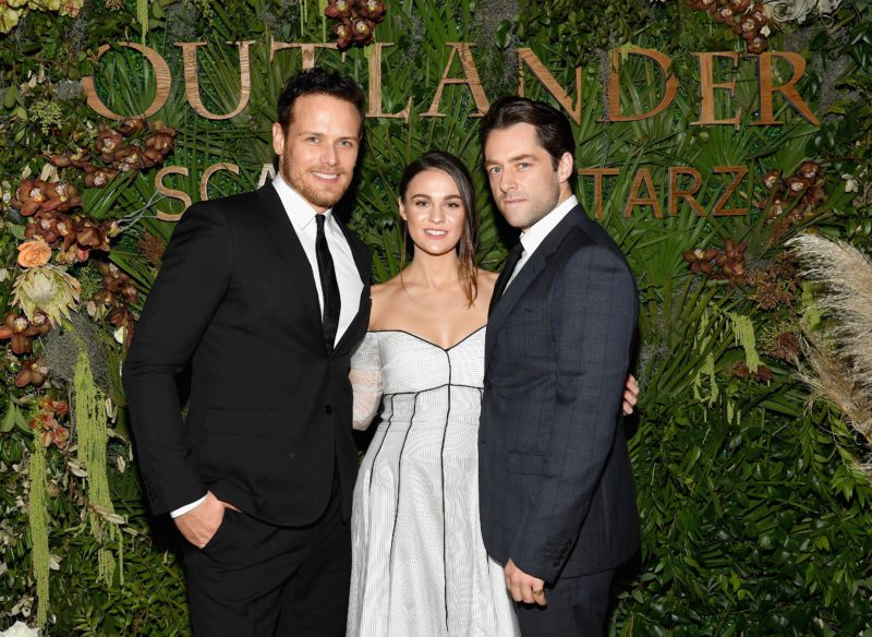 19 Photos of Sam Heughan's Best Red Carpet Smiles – Socialite Life