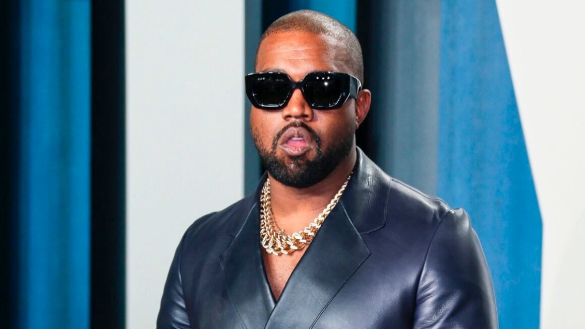 Kanye West Tweets He Will Run for President and His '2020 Vision ...