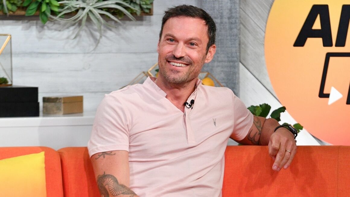 Brian Austin Green thanks fans for their support after being dragged by ...