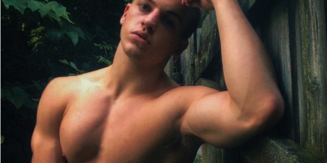Meet Instagram Hottie Logan Mandeville – Socialite Life