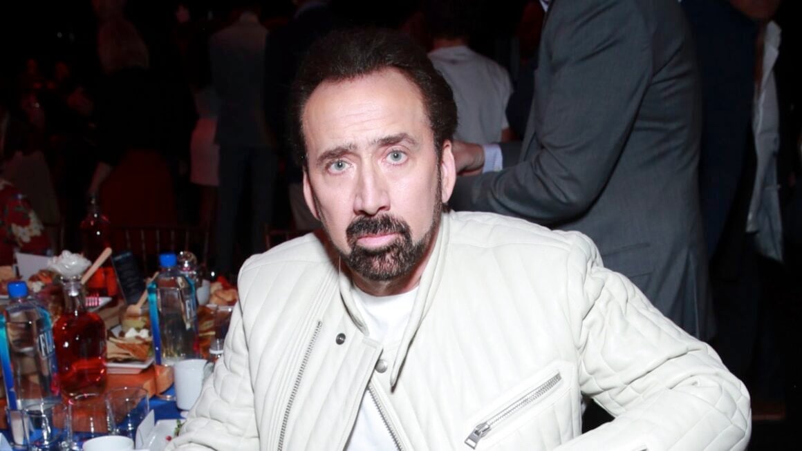A drunk and rowdy Nicolas Cage was kicked out of a Las Vegas bar ...