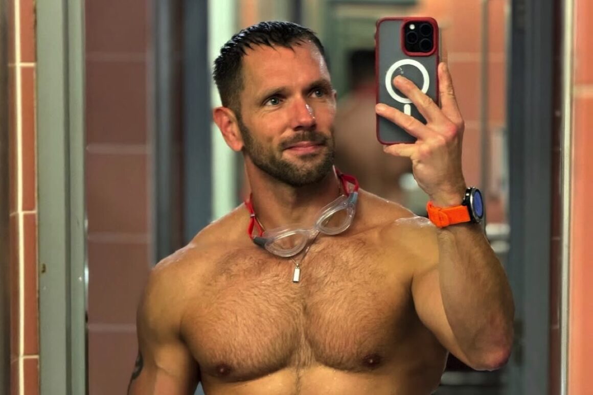 Meet Instagram Hottie Max Emerson – Socialite Life