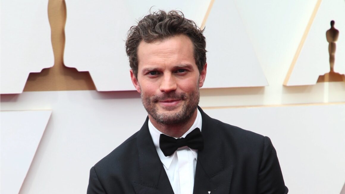 Jamie Dornan to star in A Haunting in Venice – Socialite Life