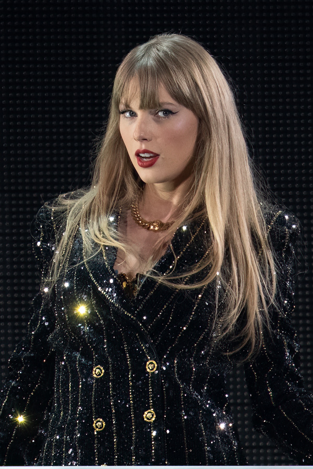 Taylor Swift gives Eras tour truckers and staff a total of $55 million ...