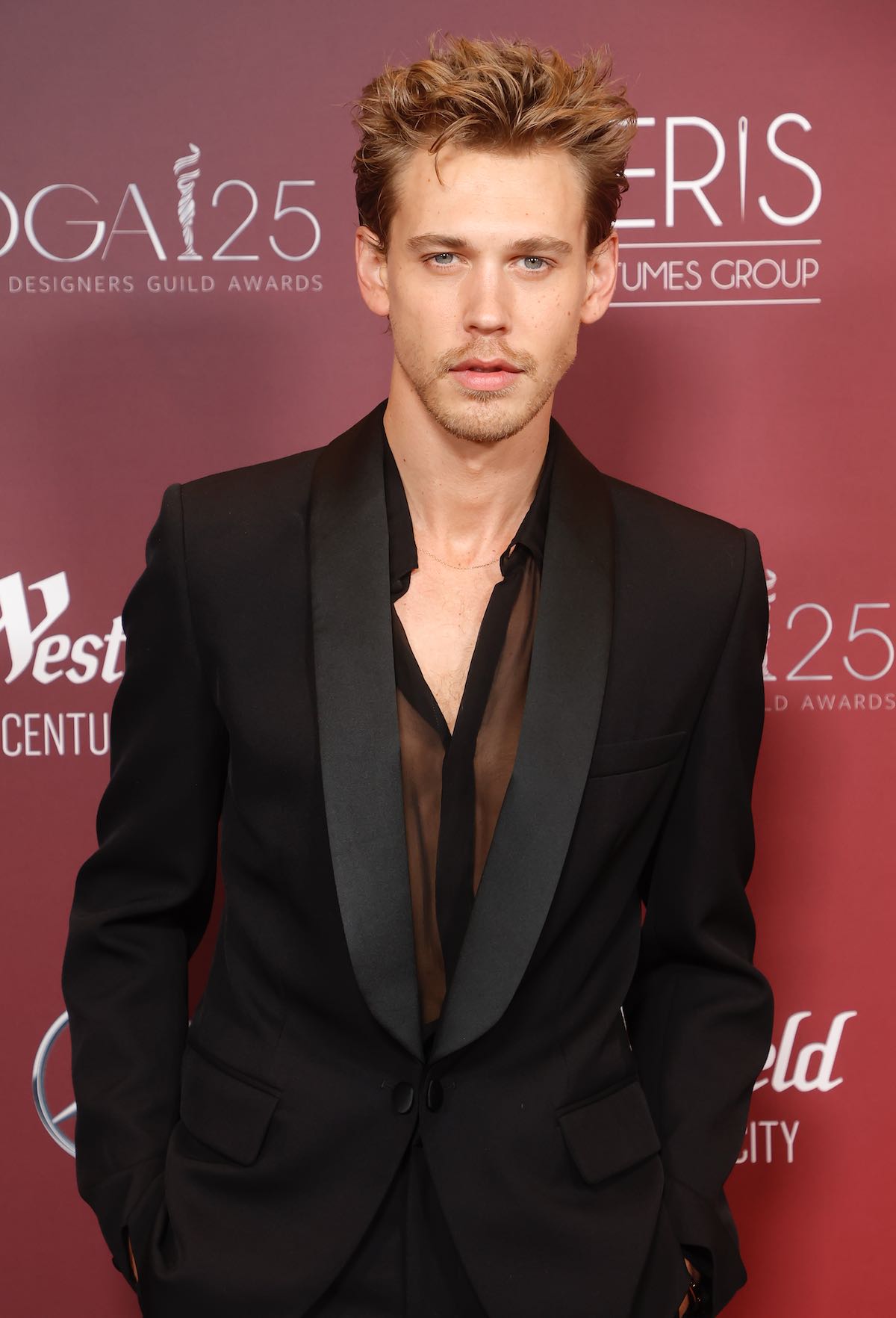 Austin Butler Improvised His Dune 2 Kiss With Stellan Skarsgård ...