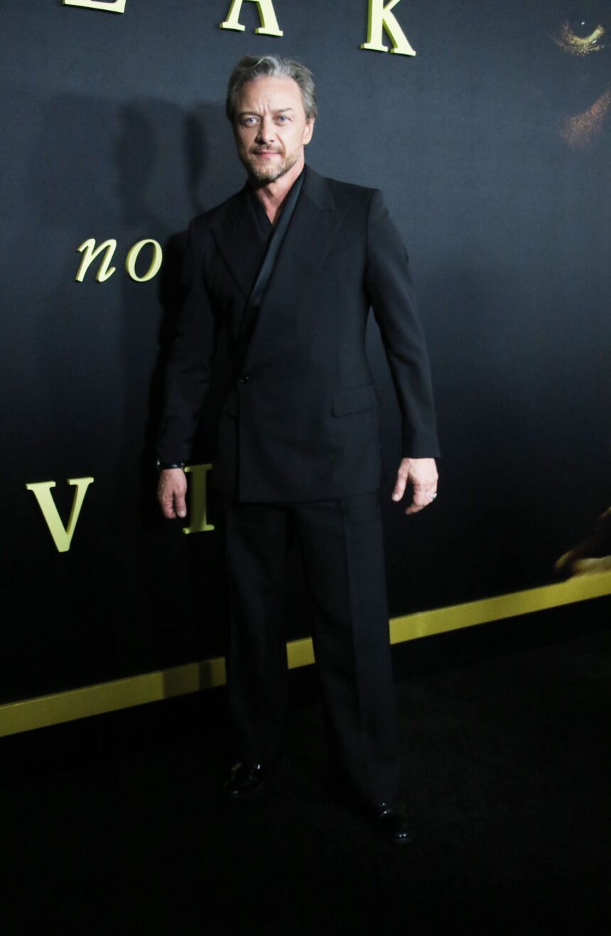Best Dressed Celebrities of the Week: Lucas Bravo, Lisa, Damiano David ...