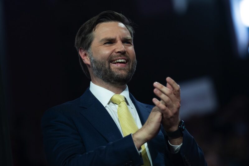 Springfield, Ohio, beware: JD Vance is now lying that geese are being ...