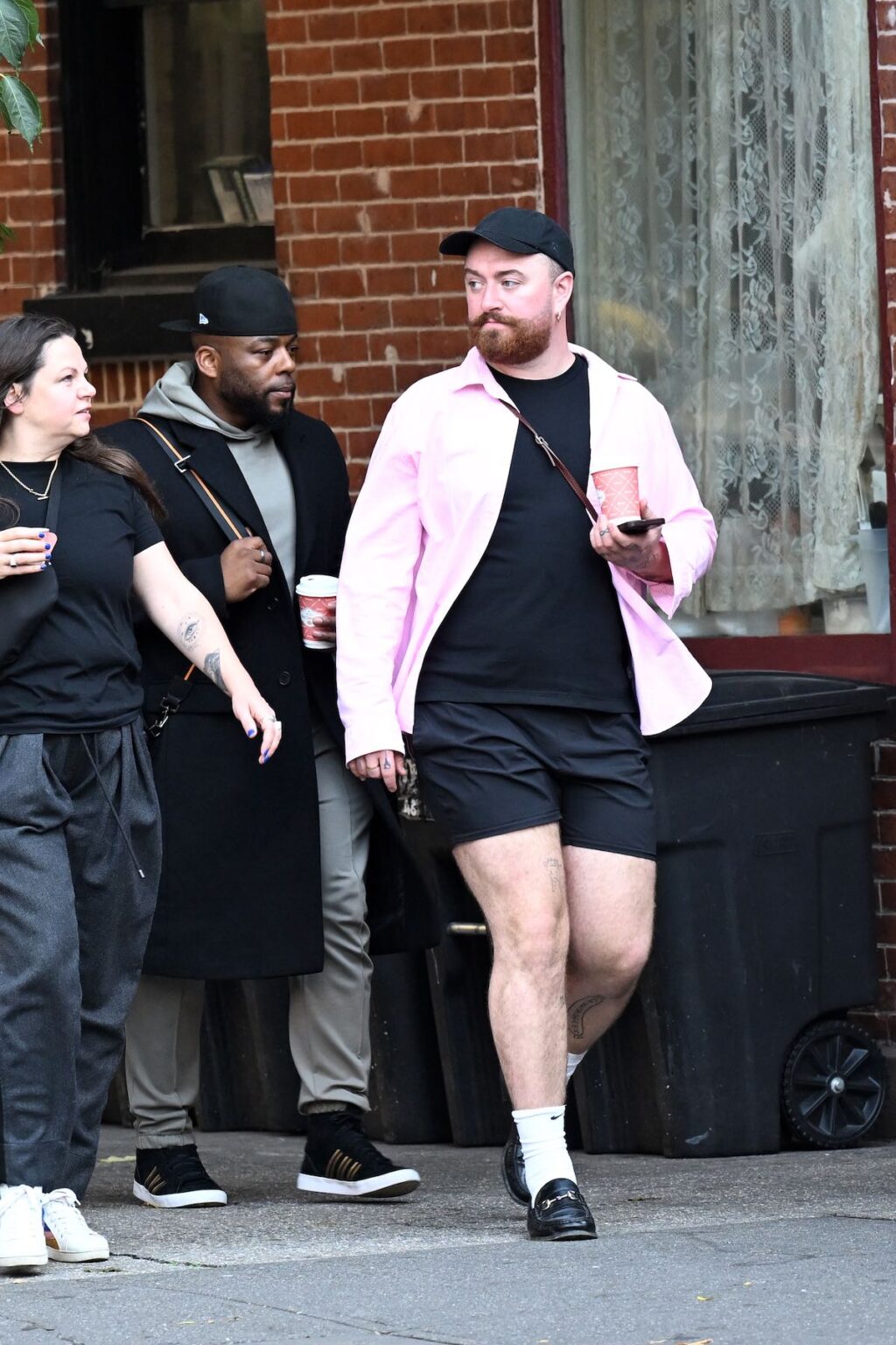 Celeb Snaps — Justin Bieber, Hailey Bieber, Tom Hardy, Eddie Redmayne ...