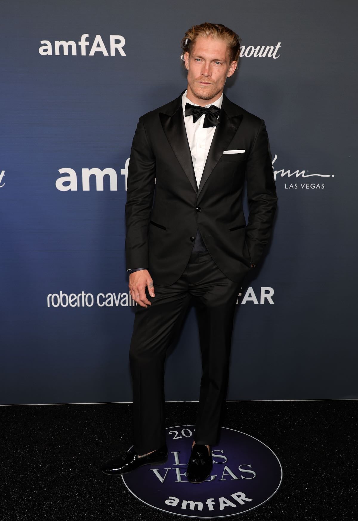 Celeb Snaps — Flavor Flav, Kaley Cuoco, Idris Elba, Dwayne Johnson, and ...