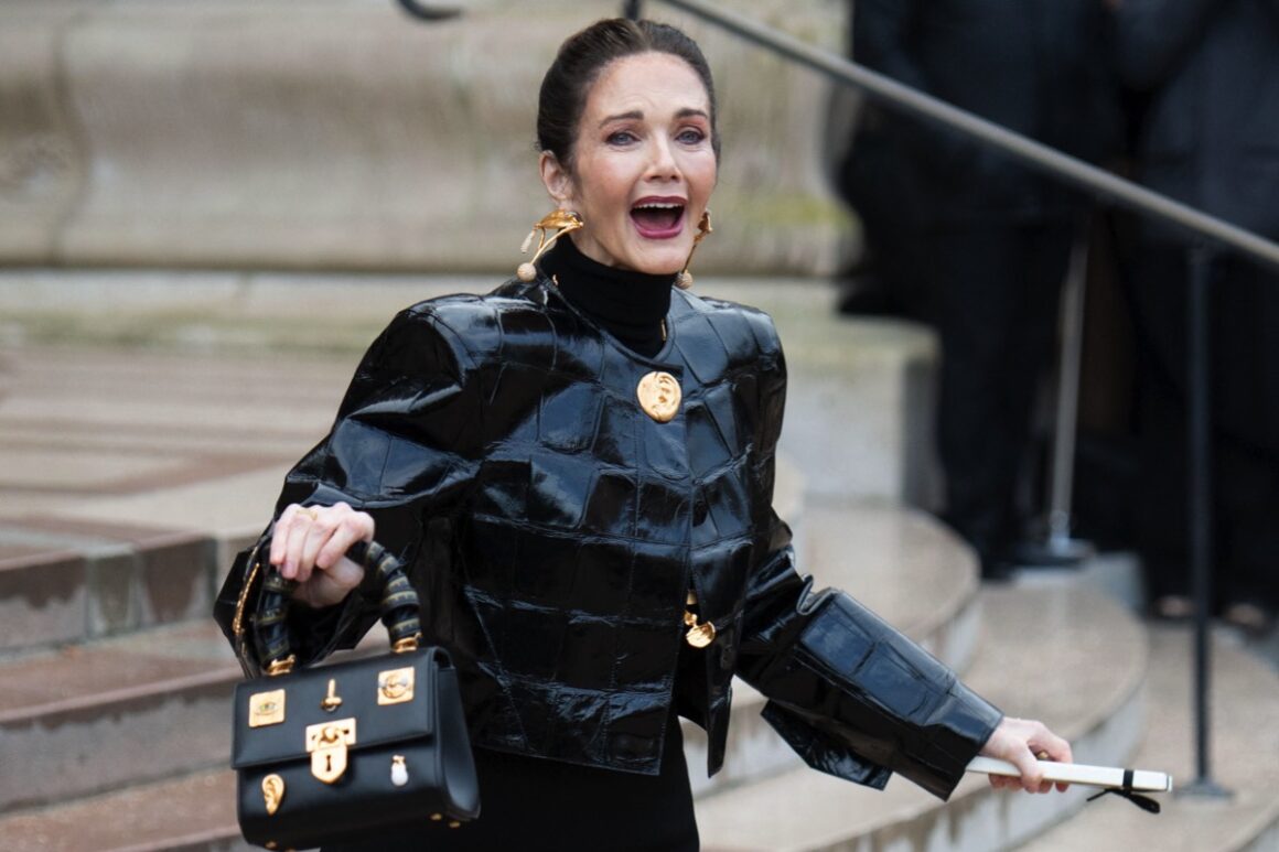 Best Dressed Celebrities of the Week: Eiza González, Matt Czuchry ...