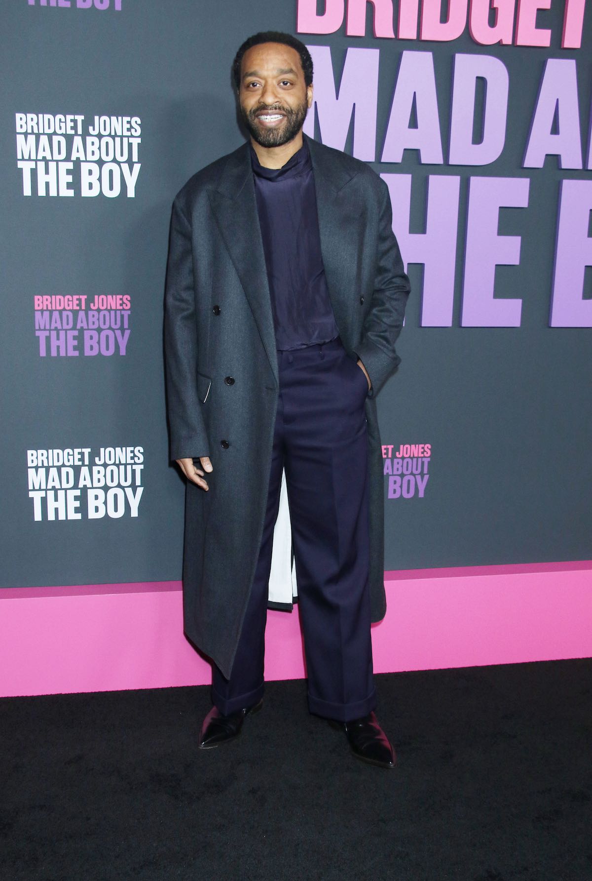 Celeb Snaps — Robert Pattinson, Joe Alwyn, Joe Locke, Leo Woodall, and ...
