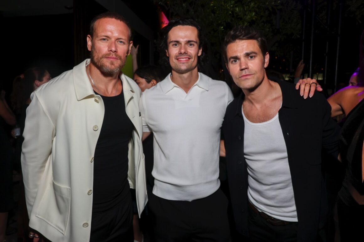 Celeb Snaps: Sam Heughan, Jamie Roy, Paul Wesley, Katie Holmes, Joshua ...