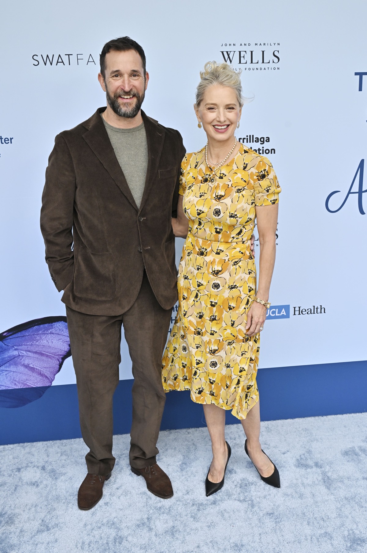 Celeb Snaps: Hugh Jackman, Sutton Foster, Kristen Stewart, Pam Anderson ...