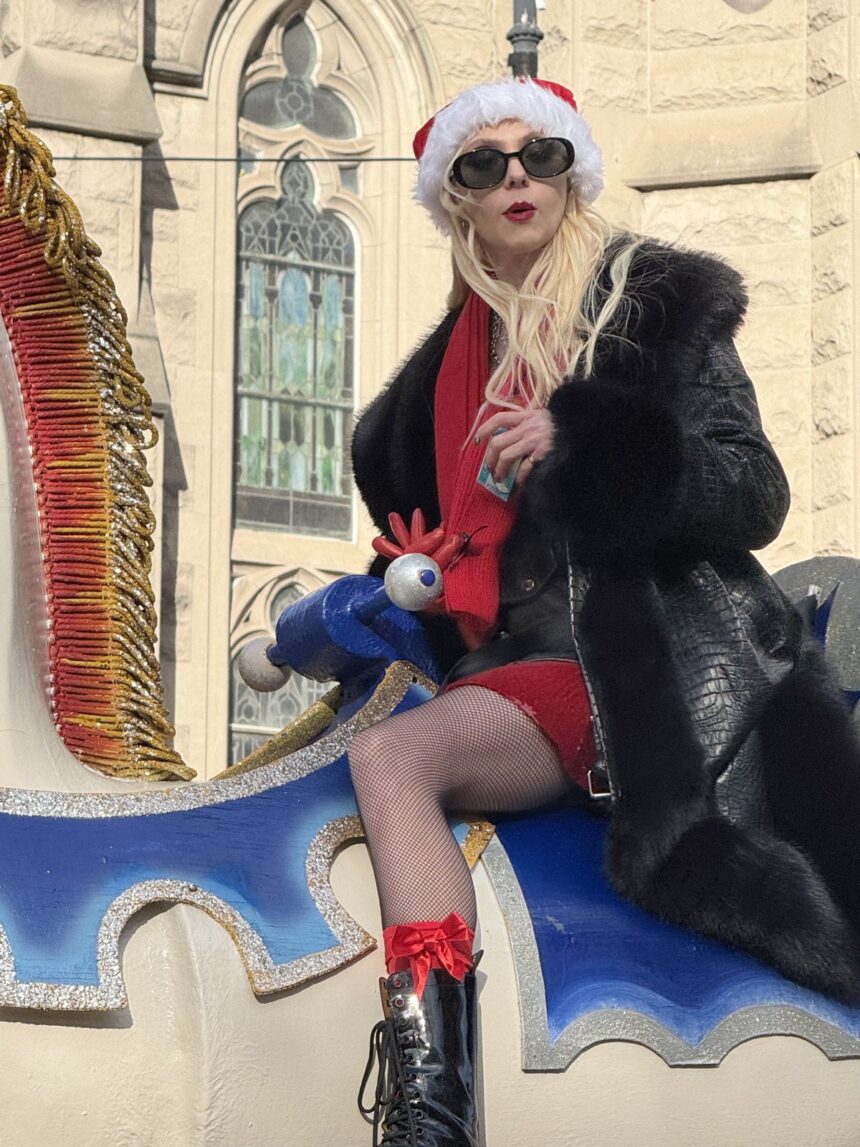 Celeb Snaps: Johnny Depp, David Archuleta, Joe Alwyn, Jenna Ortega, and ...
