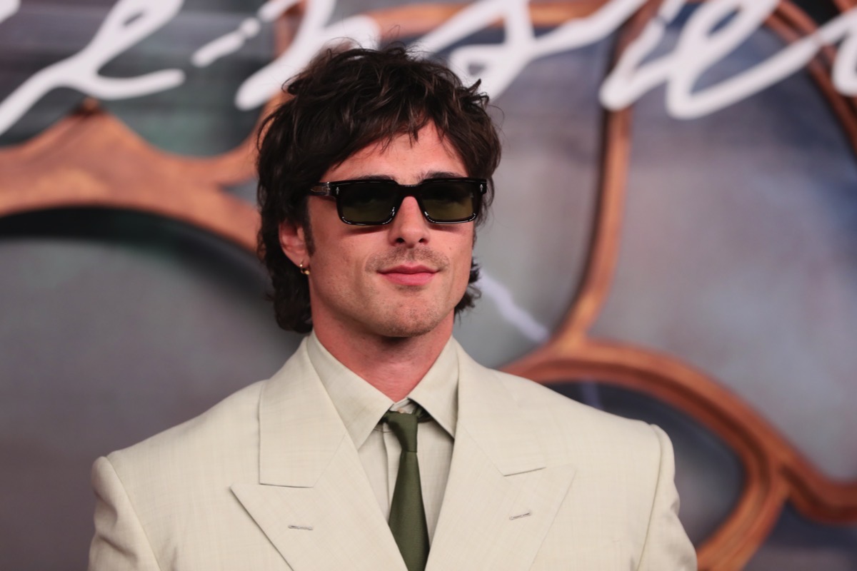 Jacob Elordi calls out “prudish” reactions to that Saltburn bathtub ...