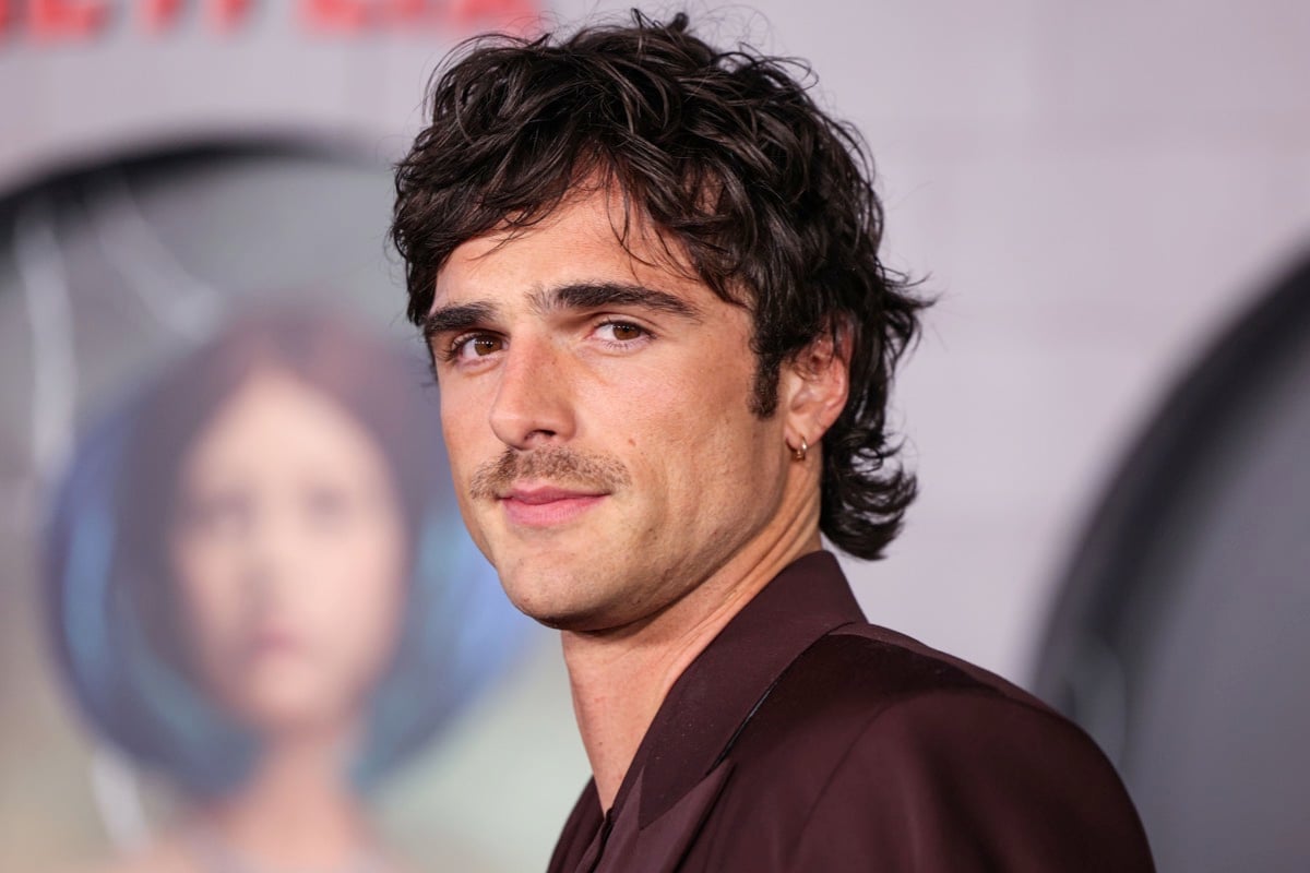 Jacob Elordi can't escape internet roasting over his writing skills ...