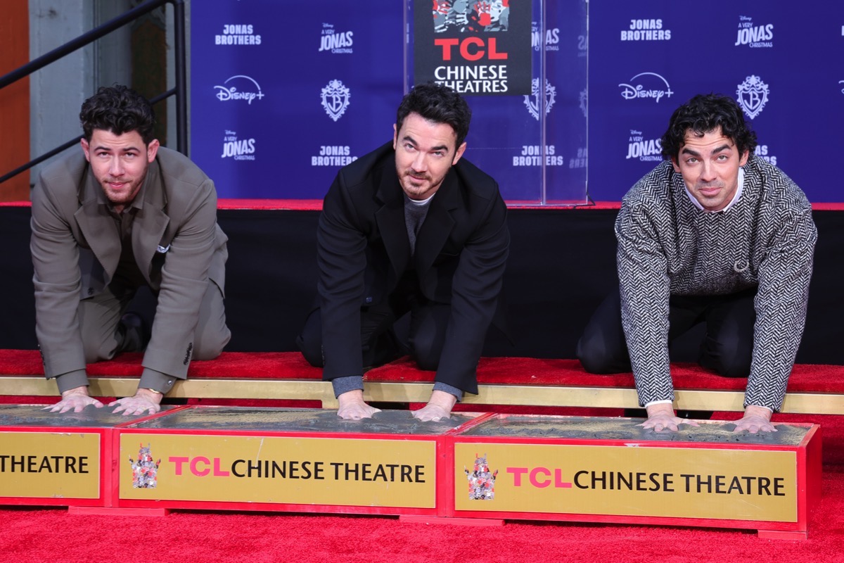 Celeb Snaps: Jonas Brothers, Benito Skinner, Ben Ahers, Denée Benton ...
