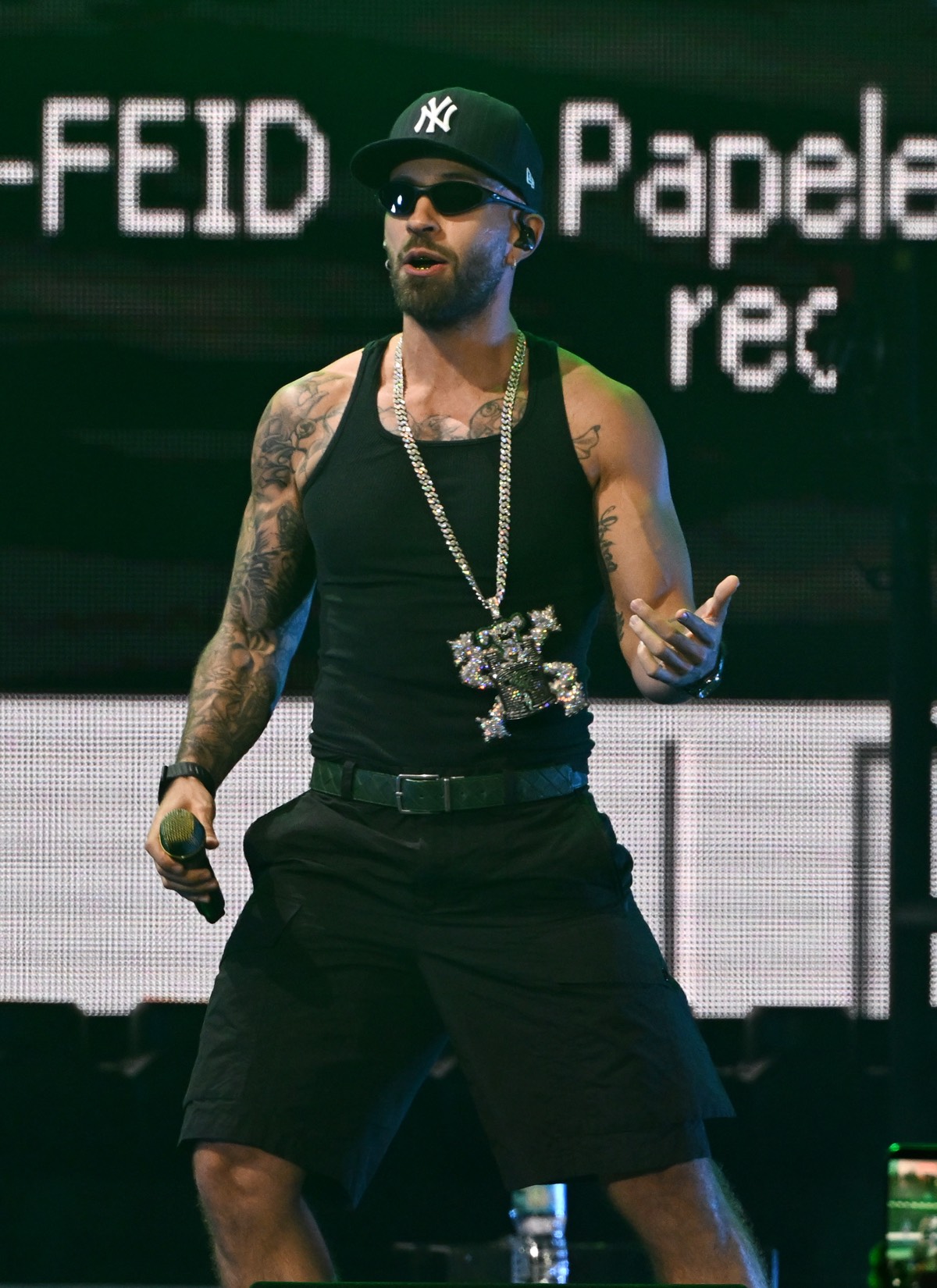 Celeb Snaps: MGK , Olivia Dean, John Legend, Chrissy Teigen, and more ...