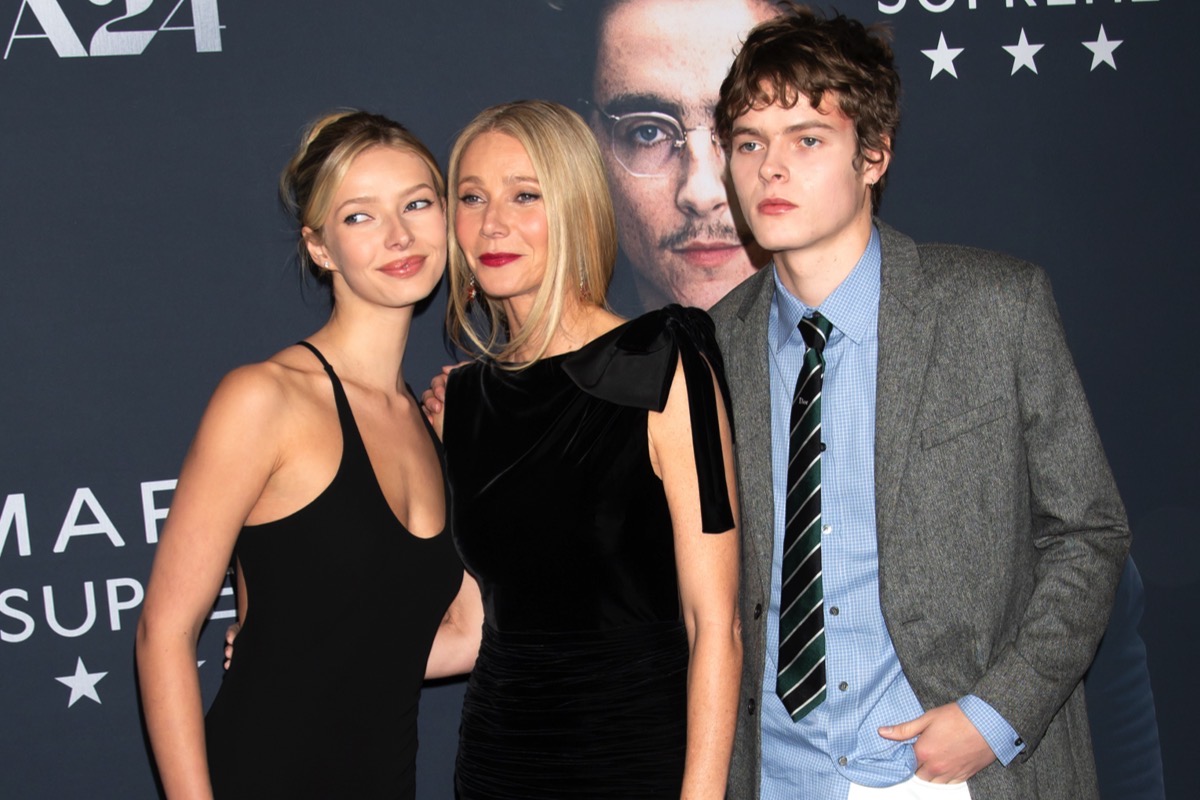 Celeb Snaps: Apple Martin, Gwyneth Paltrow, & Moses Martin at the NYC ...